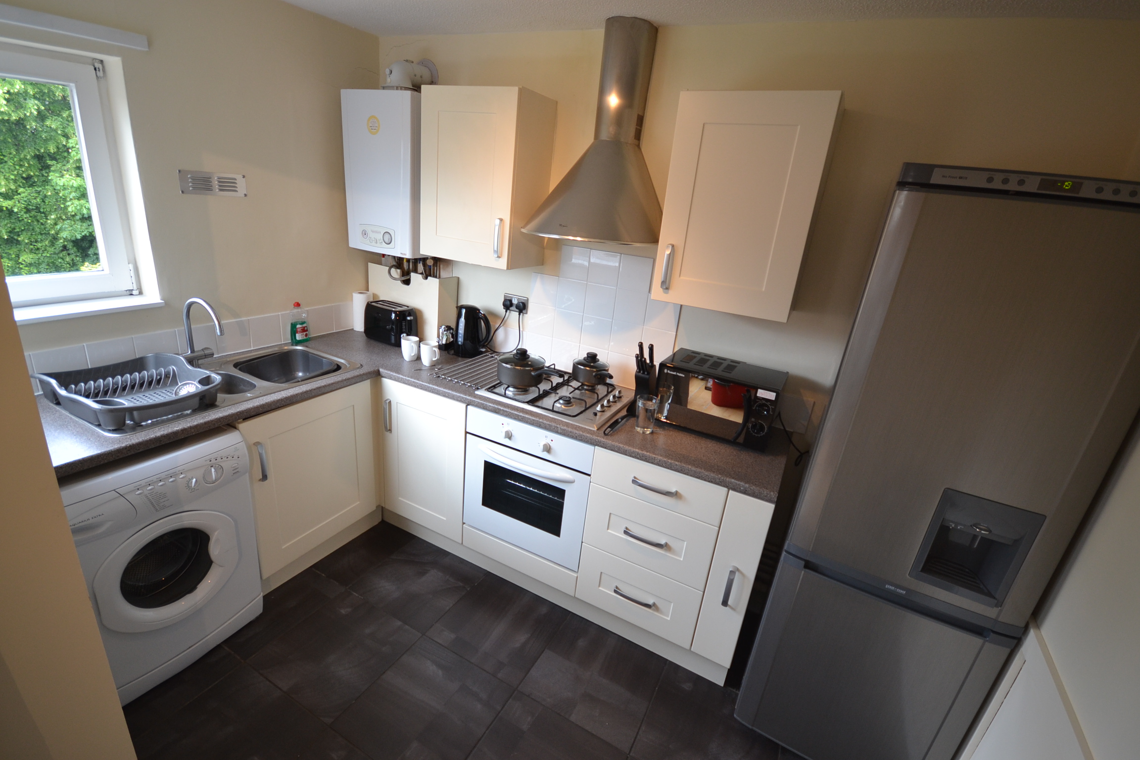 2-Bed Student Apartment – Carter Gate, City Centre | Nottingham Letting ...